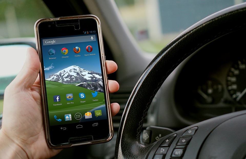 How To Utilize Mobile Apps To Find The Perfect Car
